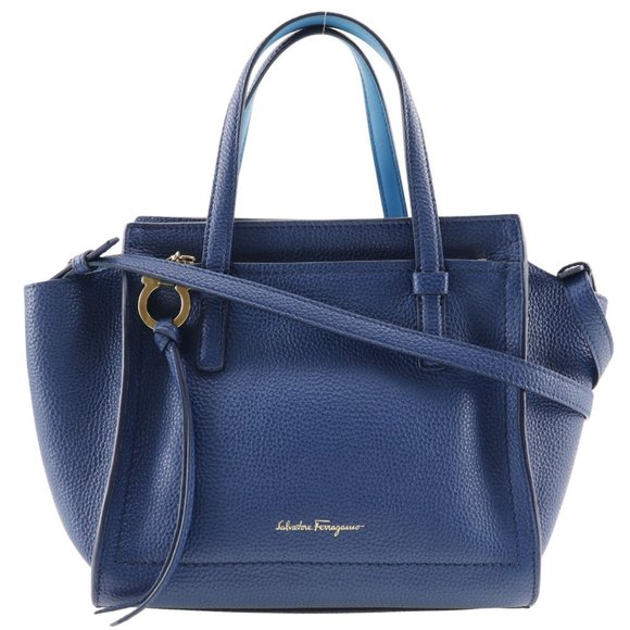 Salvatore Ferragamo | Bags | Salvatore Ferragamo Amy Handbag Gancini ...